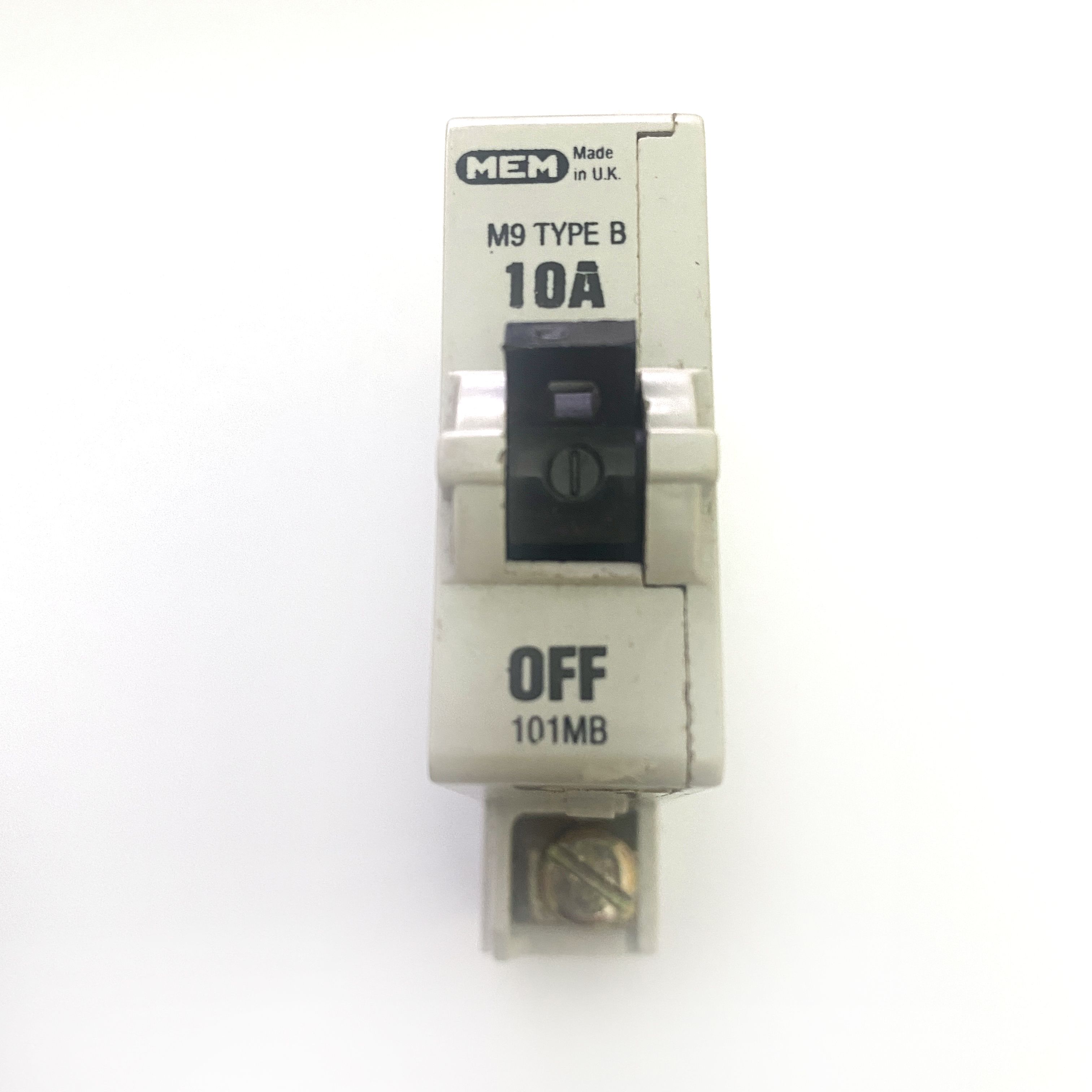 MCB's: MEM 101MB M9 10A 10 Amp MCB Circuit Breaker Type B