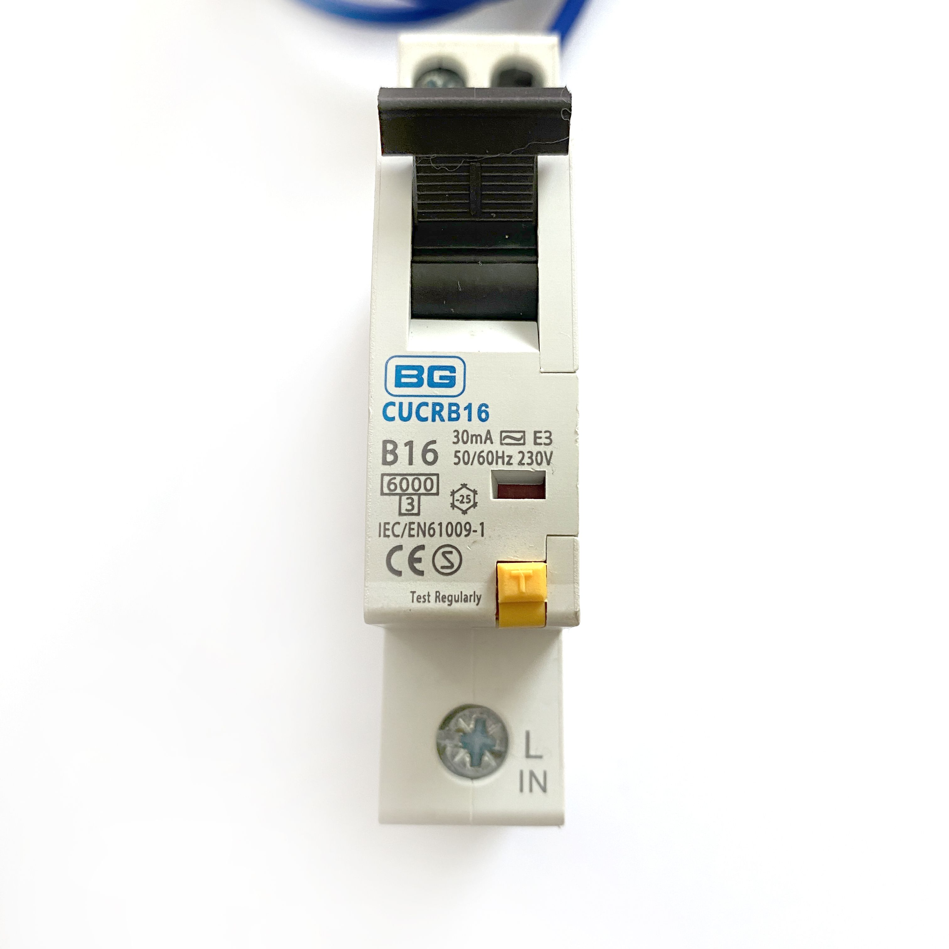 RCBO's: BG British General CUCRB16 Compact B16 16A 16 Amp 30mA RCBO ...