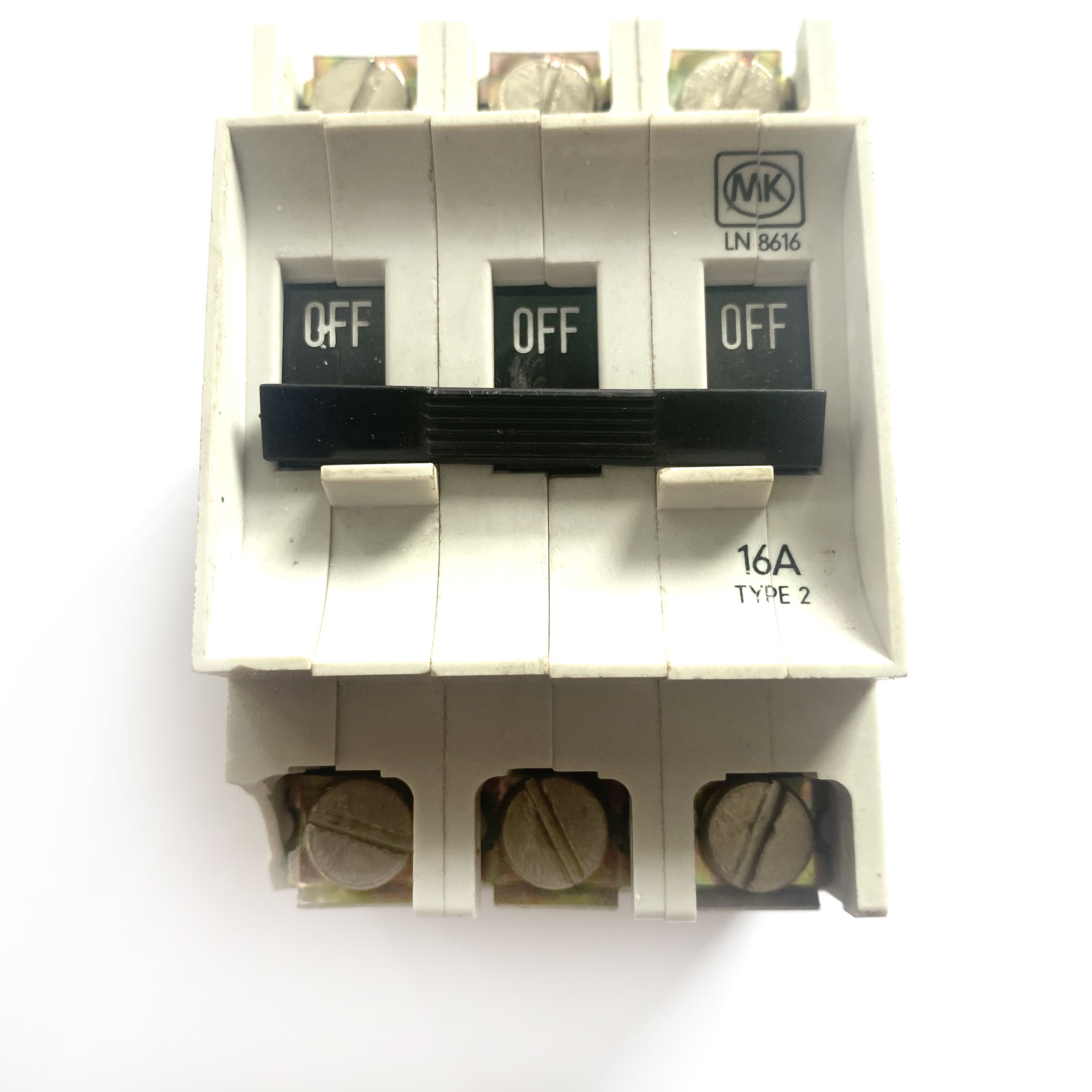 MCB's: MK Electric LN8616 16A 16 Amp 3 Pole Phase MCB Circuit Breaker ...