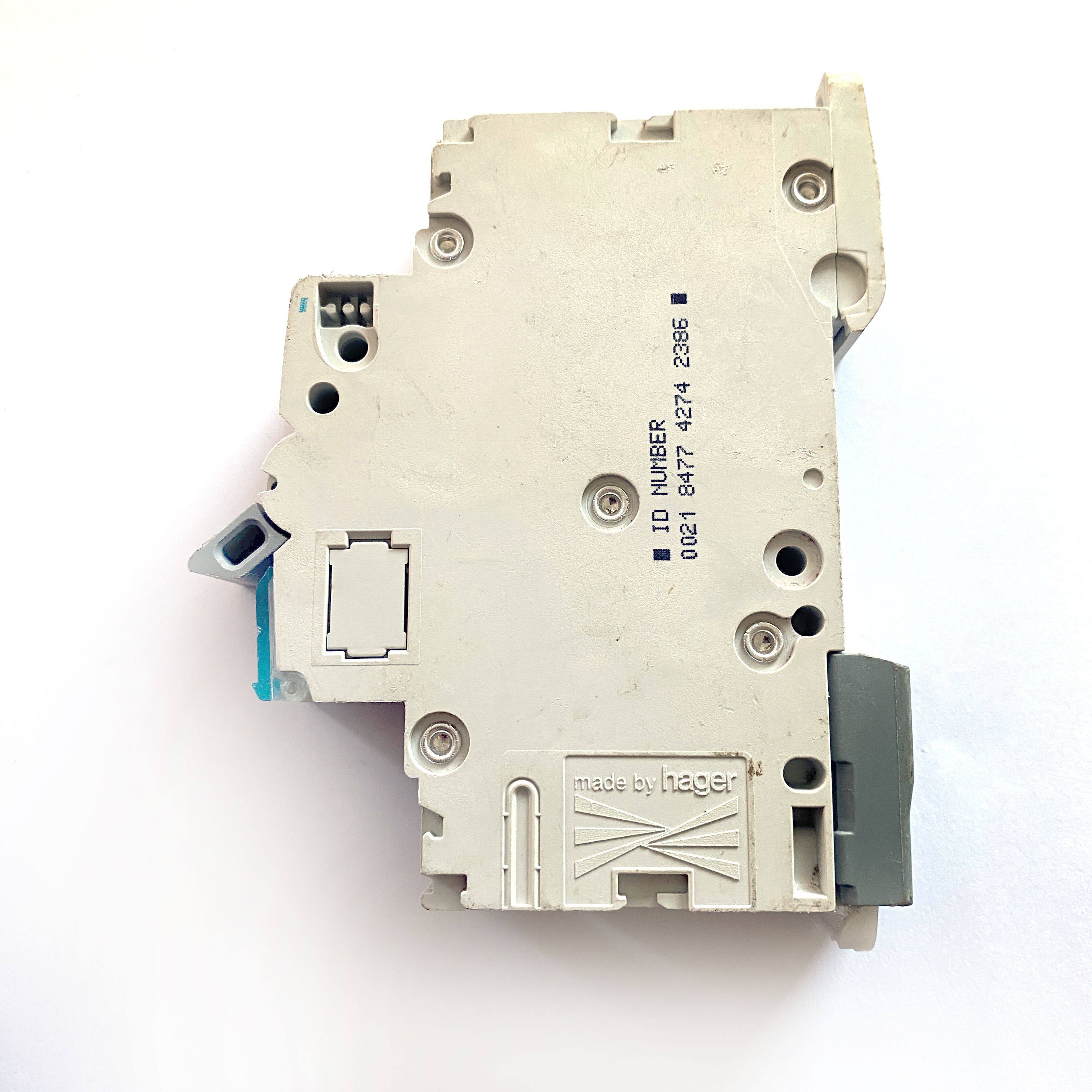 MCB's: Hager NBN116A B16 16A 16 Amp MCB Circuit Breaker Type B