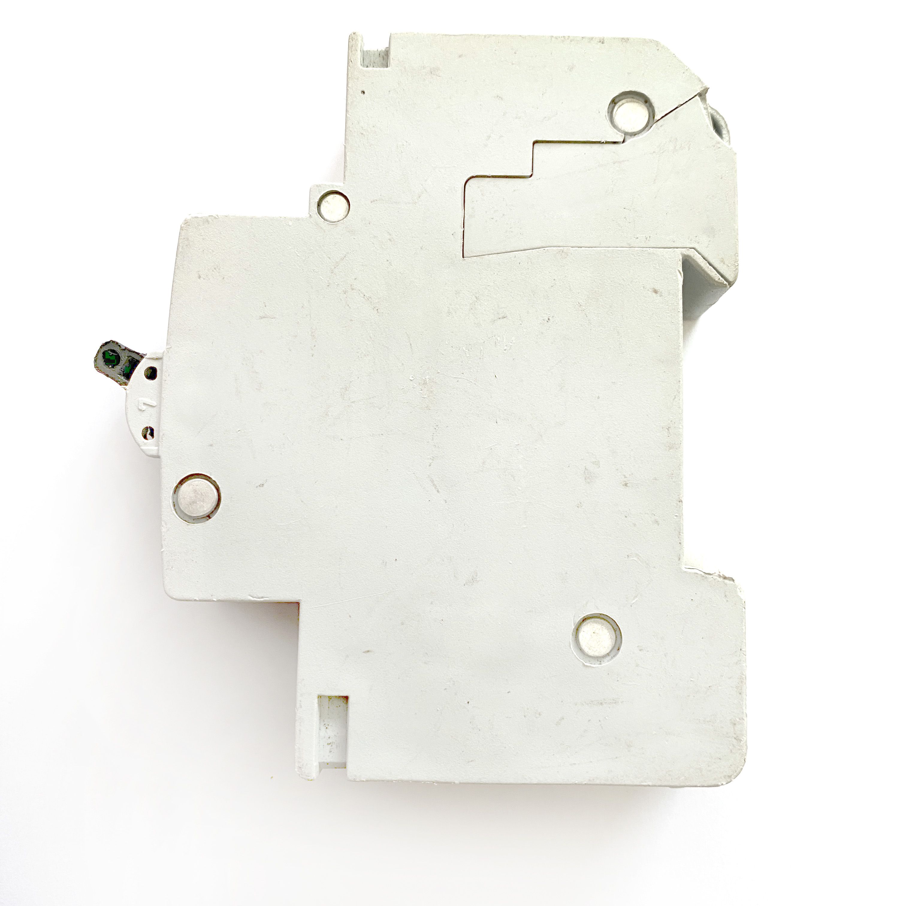 MCB's: Newlec NLMB116 White Clip B16 16A 16 Amp MCB Circuit Breaker Type B