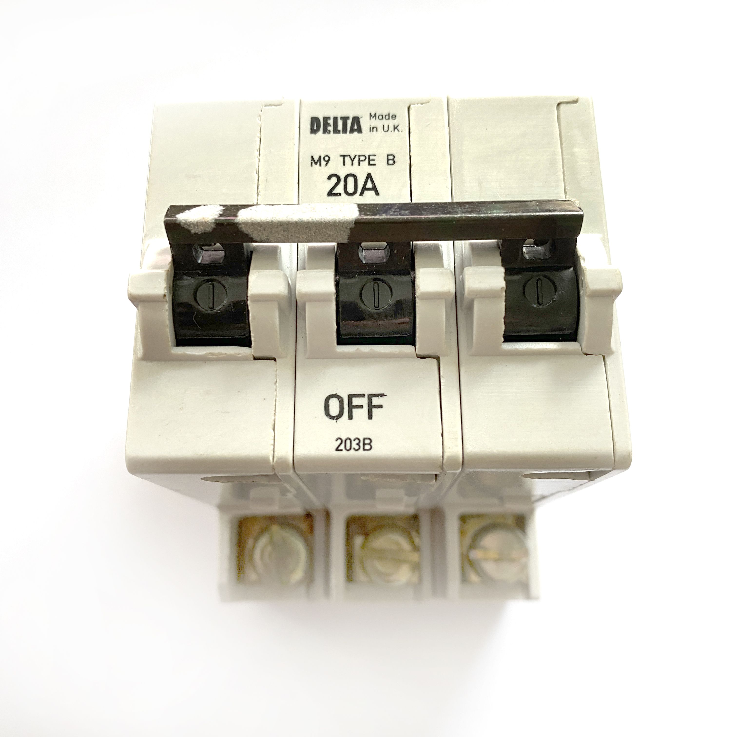 MCB's: Delta 203B M9 B20 20A 20 Amp 3 Pole Phase MCB Circuit Breaker Type B