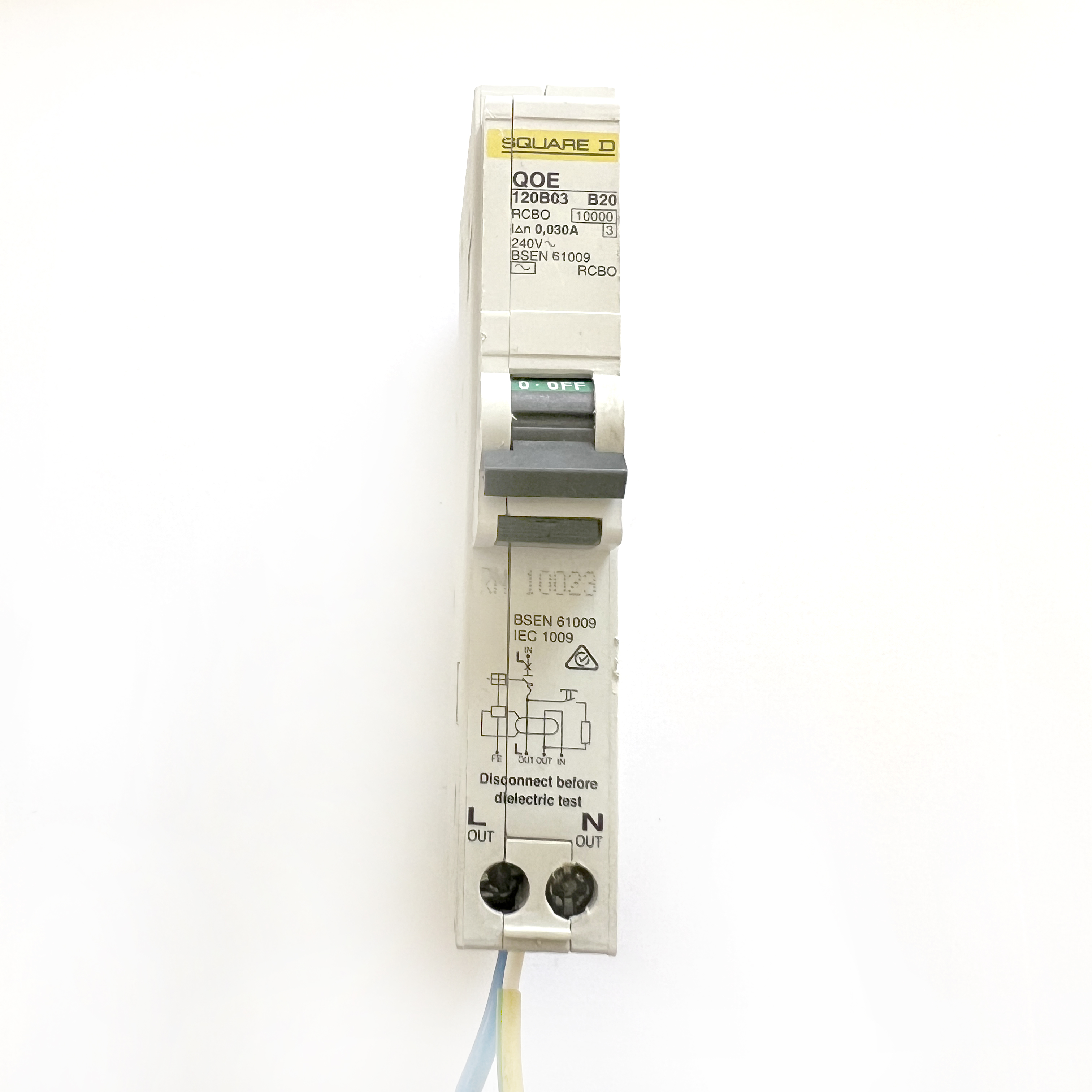 RCBO's: Square D QOE 120B03 B20 20A 20 Amp 30mA RCBO Circuit Breaker ...