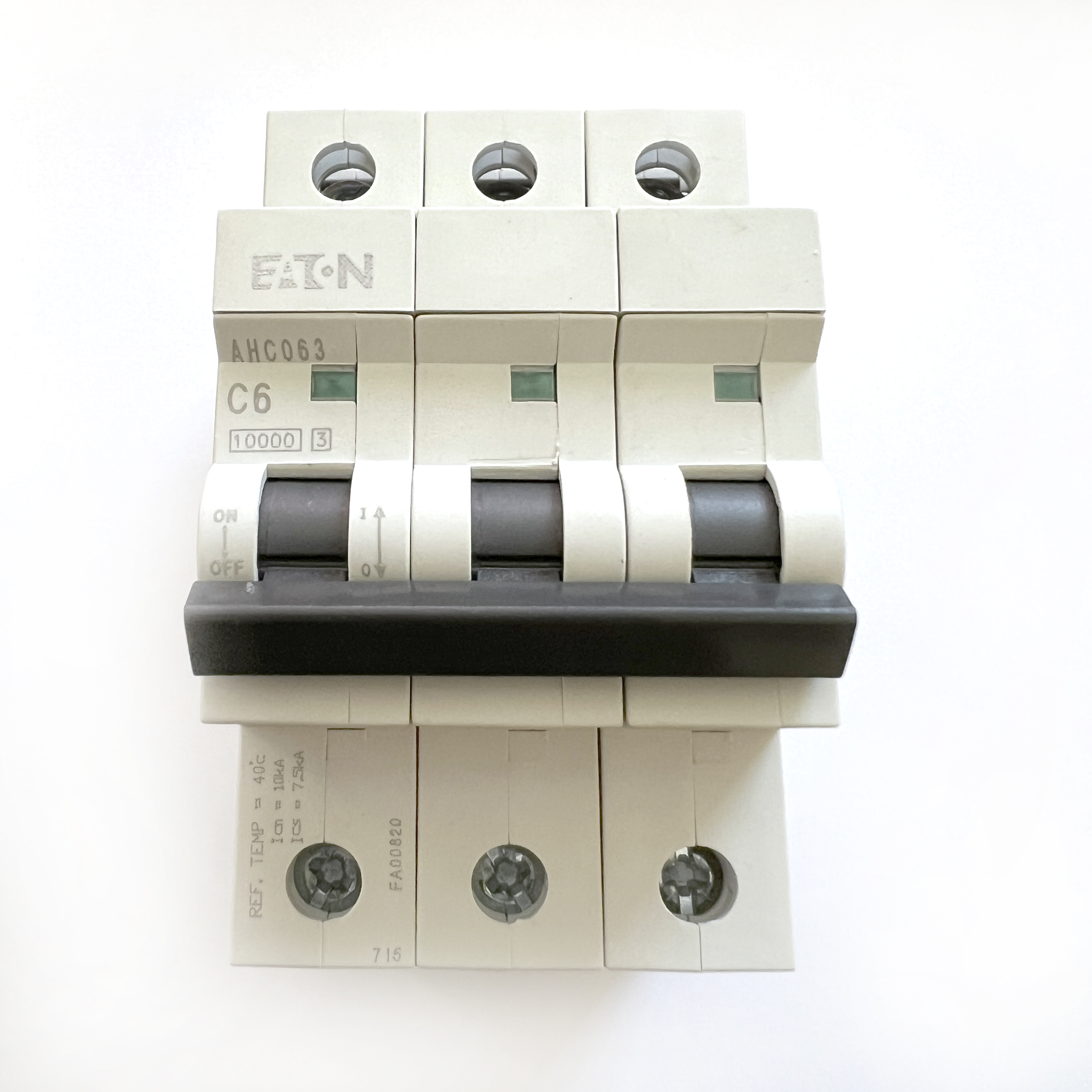 MCB's: Eaton MCH306 AHC063 C6 6A 6 Amp 3 Pole Phase MCB Circuit Breaker ...
