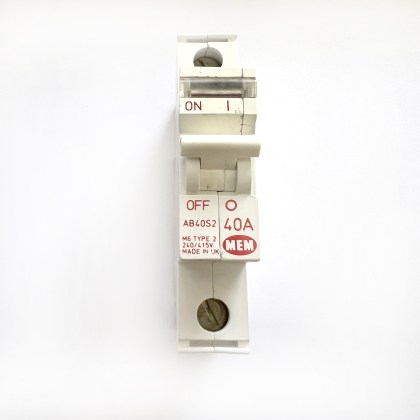 MCB's: MEM Delta AB40S2 B40 40A 40 Amp MCB Circuit Breaker Type B