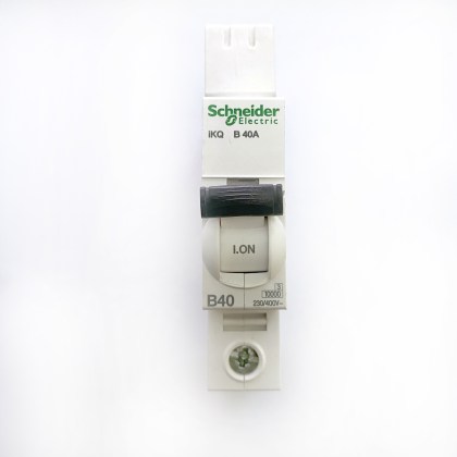 MCB's: Schneider Electric iKQ B40A B40 40A 40 Amp MCB Circuit Breaker ...